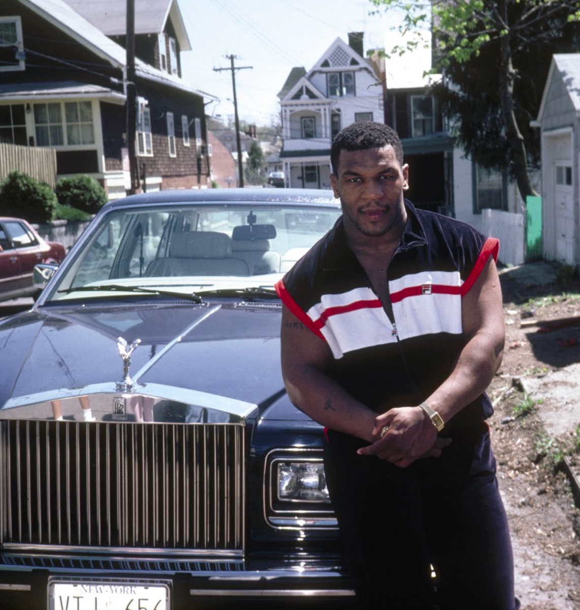 MIKE TYSON – L'ÉTIQUETTE